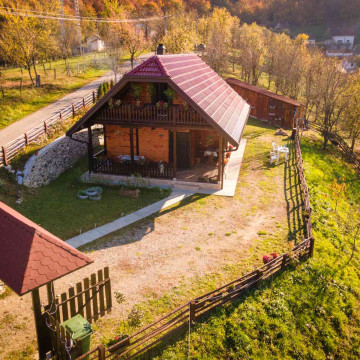 Brvnare za izdavanje u Srbiji - Kolibe za iznajmljivanje - TopSmestaj.com