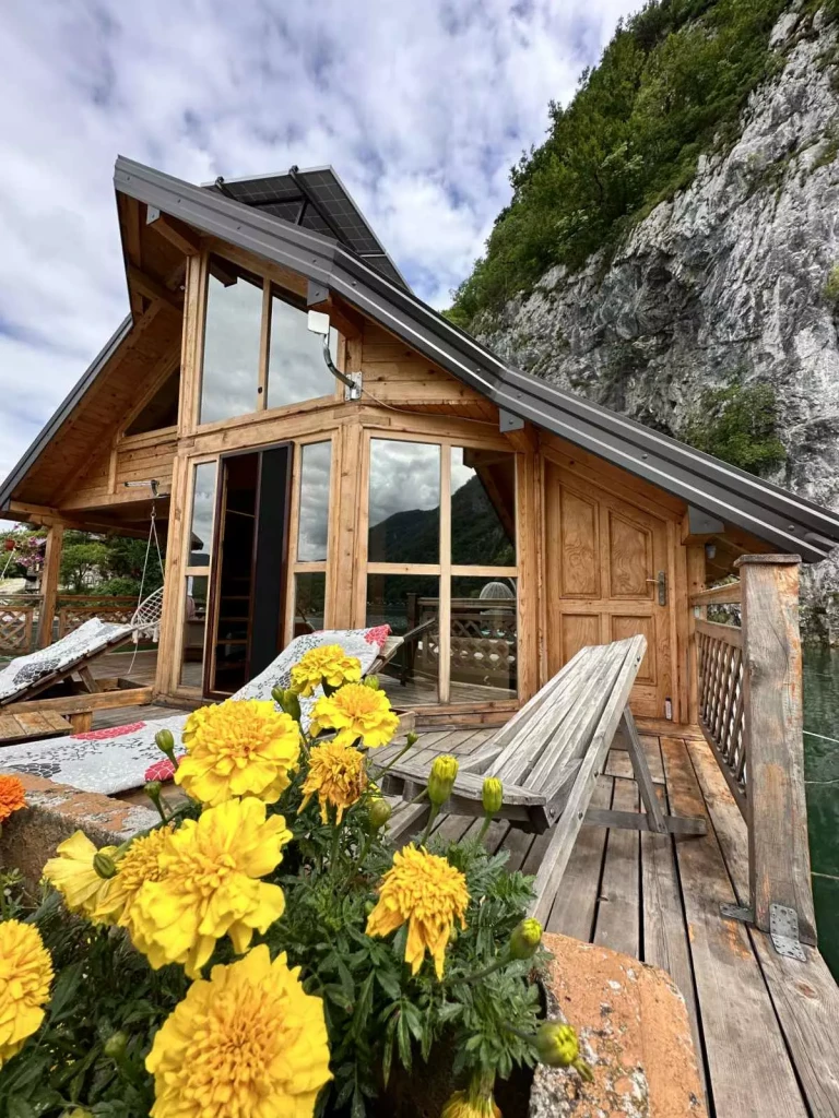 Splavovi Horizont - Perućac - Cene i rezervacije